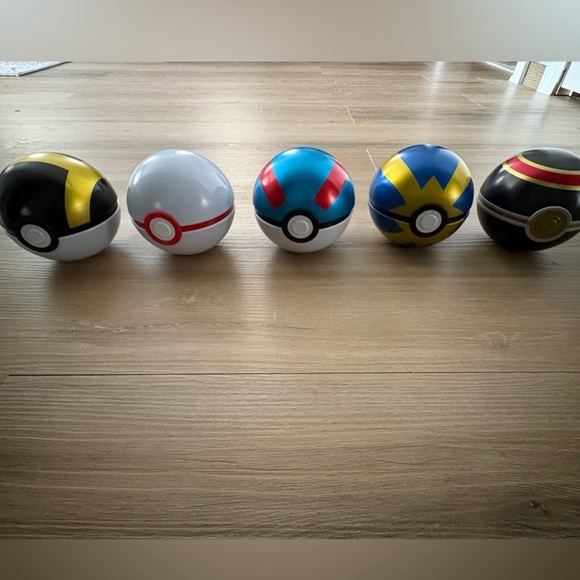 Pokemon | Toys | Pokemon Pokeball Collectors Set | Poshmark